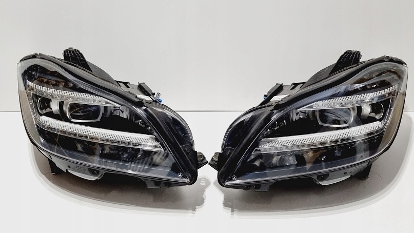 Frontscheinwerfer Mercedes-Benz CLS W218 A2188204761 Led Links | eBay.de